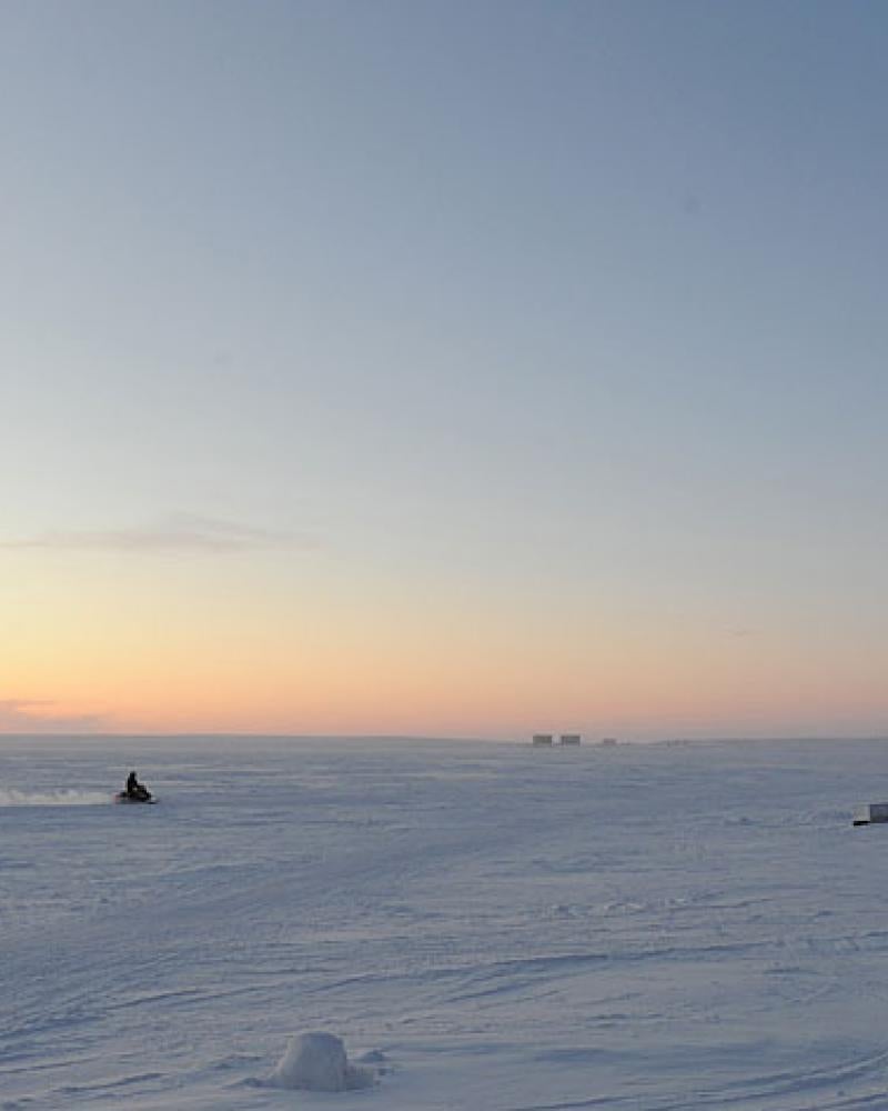 A Visitor's Guide to Cambridge Bay | Up Here Publishing